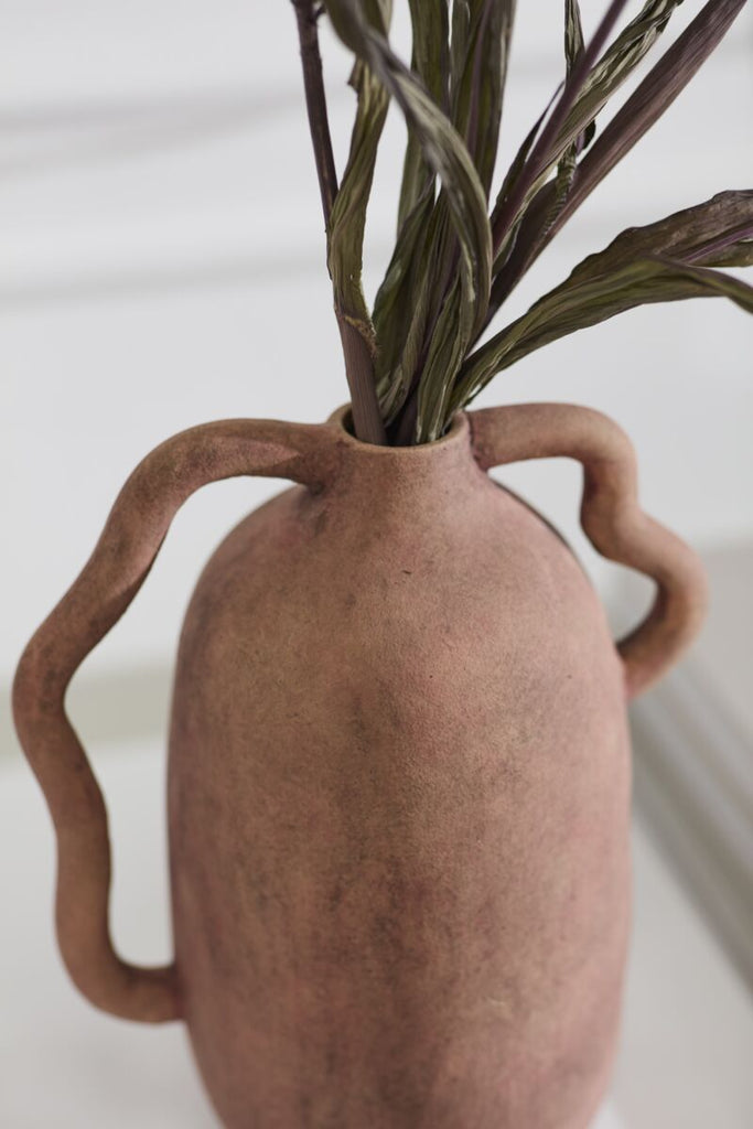 Meander Vase - Terracotta - HOME by BE. | HOME by BE.
