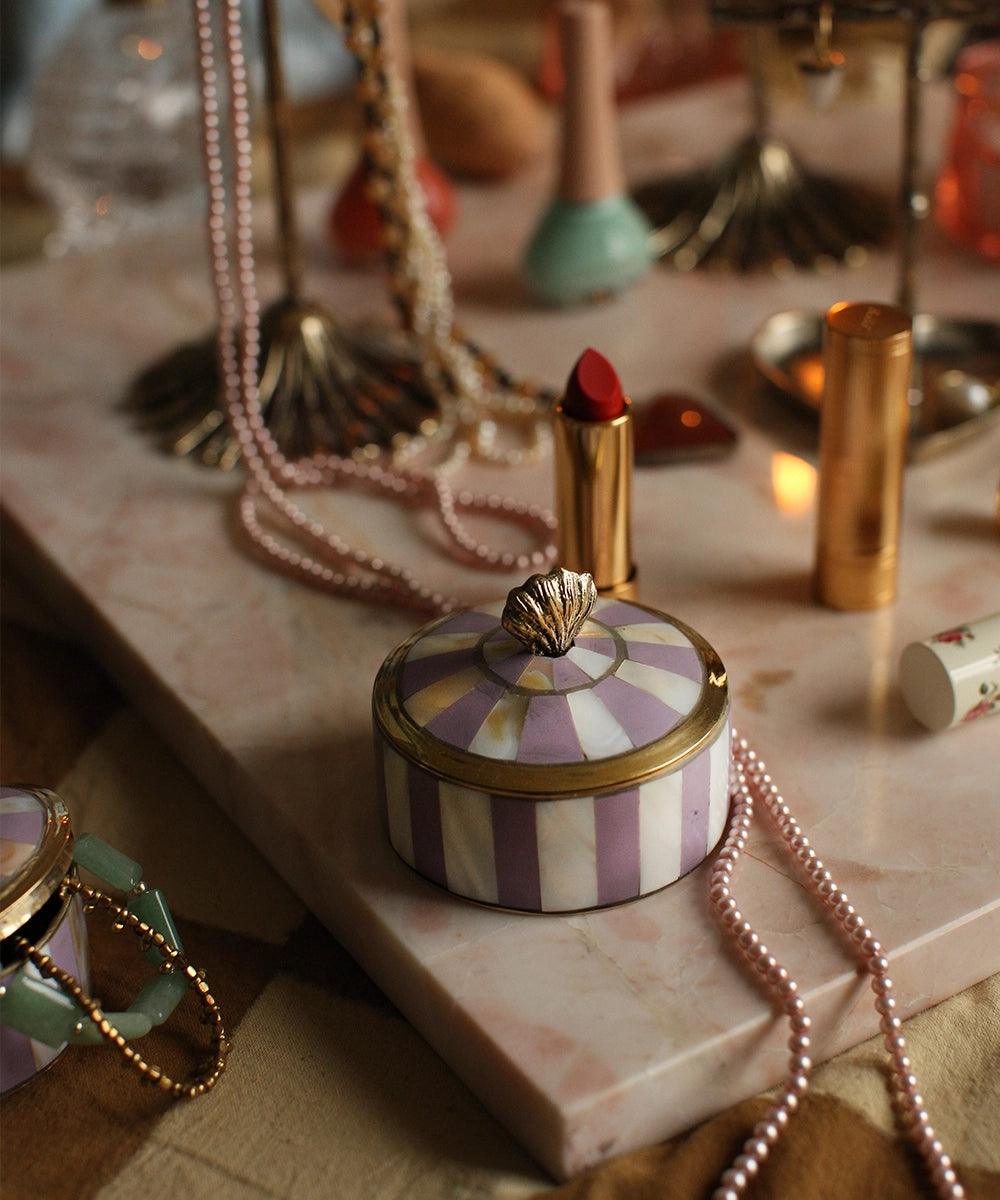 Scarlett Seashell Circus Box Lilac - HOME by BE. | HOME by BE.